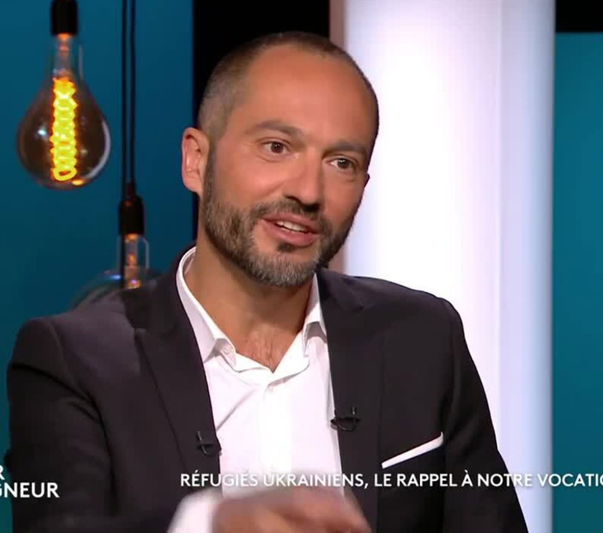 Magazine « Réfugiés ukrainiens : le rappel à notre vocation d’accueil ? » du 24 avril 2022 ...